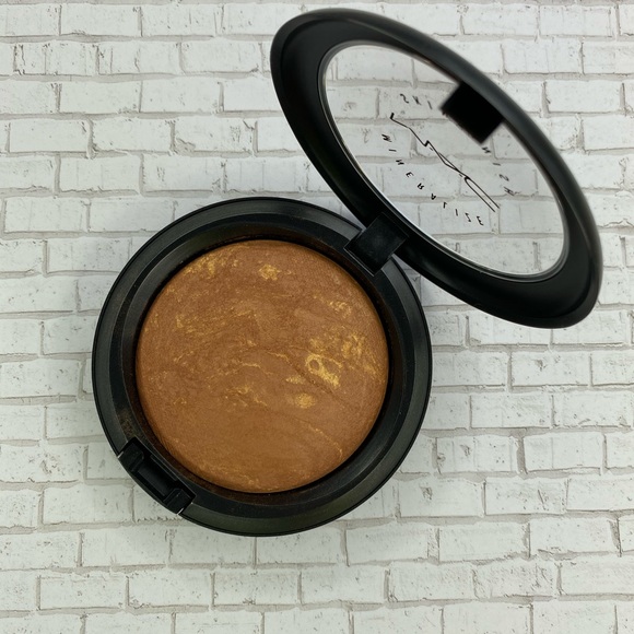MAC Cosmetics | Makeup | Mac Mineralize Powder Limited Edition Comfort ...